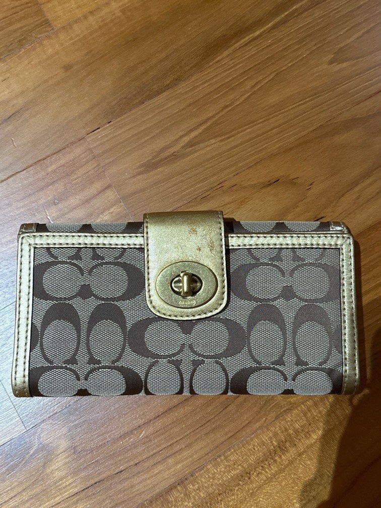 Vintage Coach Wallet, Women's Fashion, Bags & Wallets, Wallets & Card ...