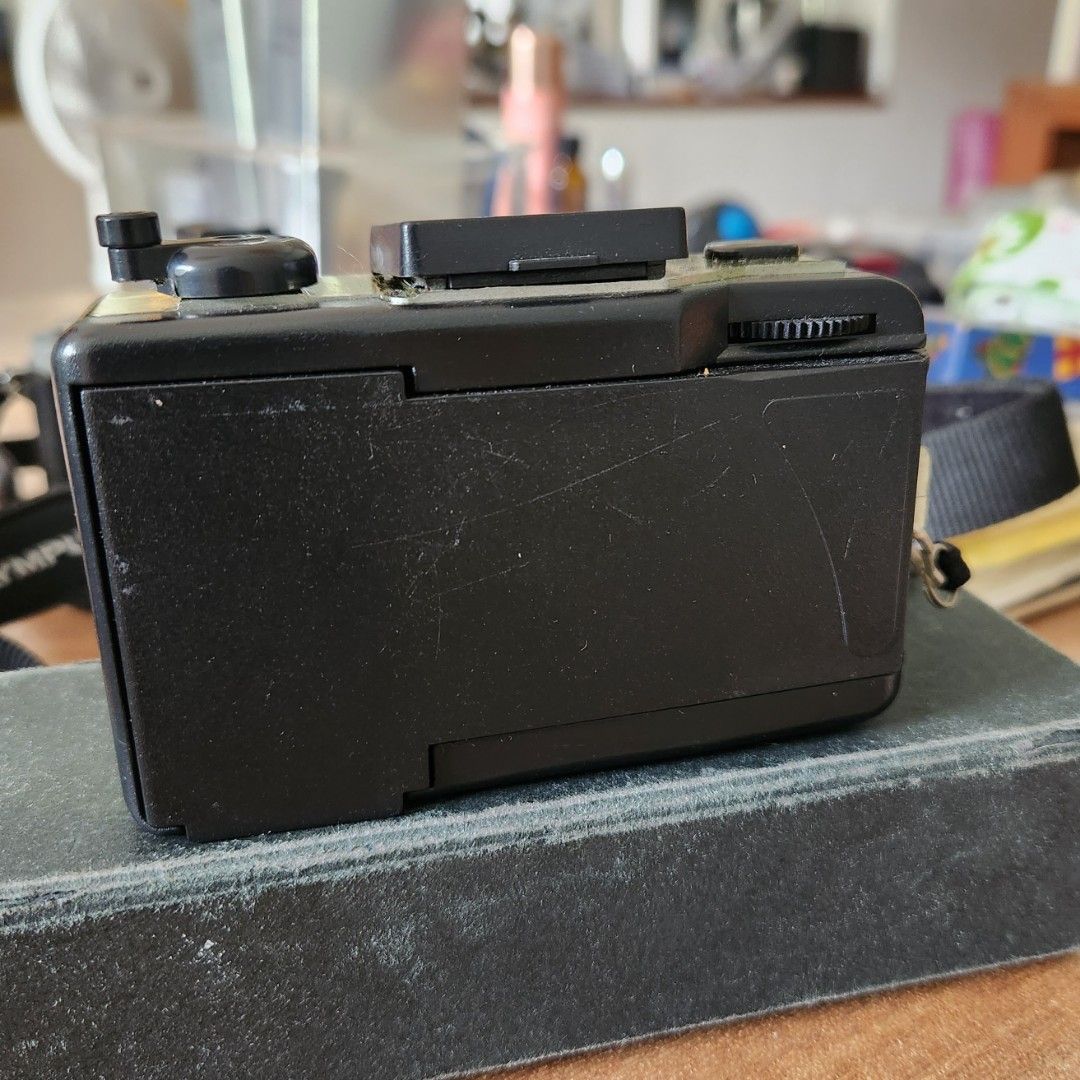 Vintage Lomo Film Camera, Photography, Cameras on Carousell