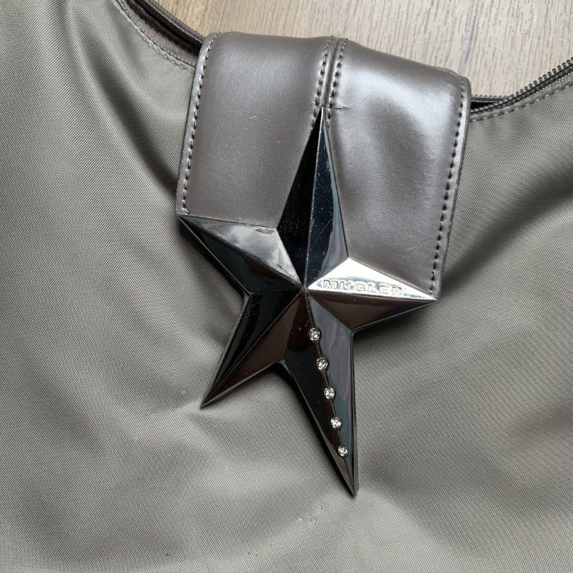 vintage thierry mugler star handbag shoulder bag, Women's Fashion, Bags ...