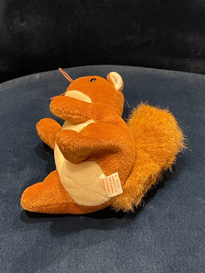 Vintage Ty Beanie Babies Collection - Nuts the Squirrel, Hobbies & Toys ...