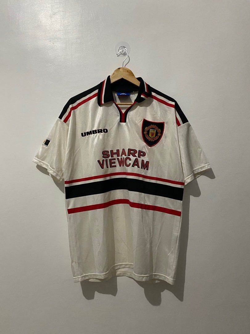 VINTAGE UMBRO MANCHESTER UNITED SHARP VIEWCAM AWAY TREBLE 1999 MAN UTD ...