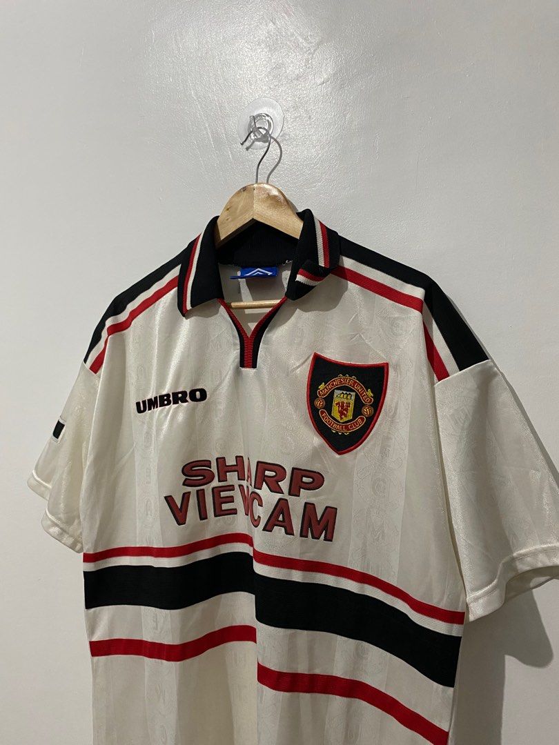 VINTAGE UMBRO MANCHESTER UNITED SHARP VIEWCAM AWAY TREBLE 1999 MAN UTD ...