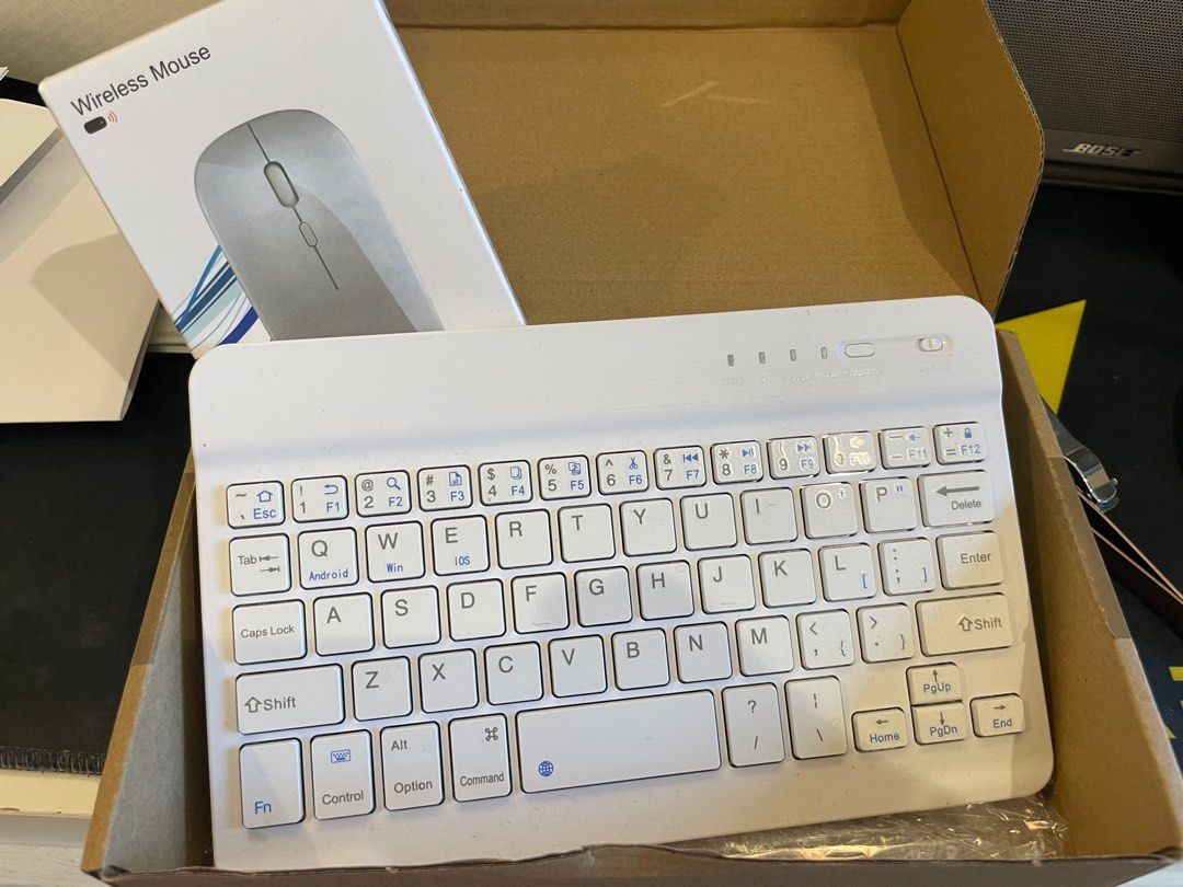 Wireless Keyboard, Computers & Tech, Parts & Accessories, Computer Keyboard on Carousell