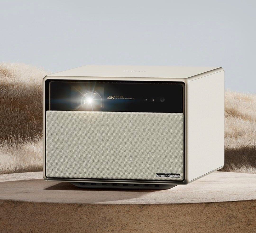 XGIMI Horizon Ultra 4K Projector World's First 4K Long-Throw Home ...