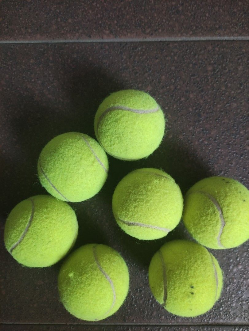 20 used tennis balls, Sports Equipment, Sports & Games, Racket & Ball ...