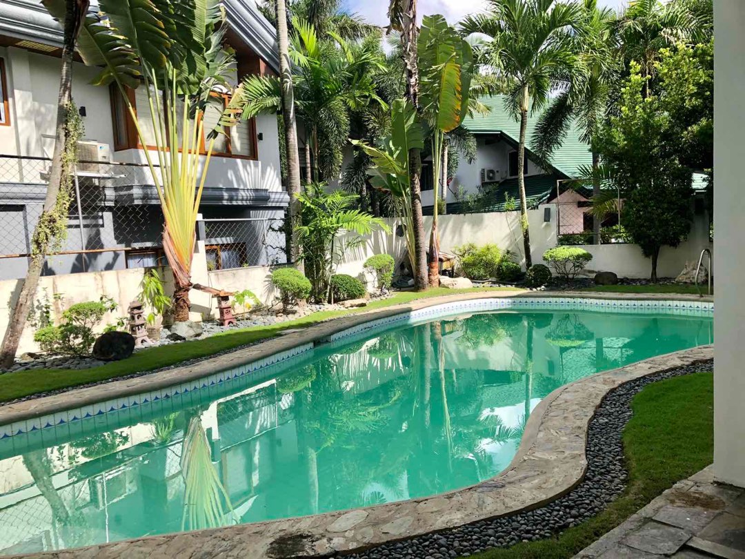 For Sale or Rent: 517 sq m 4BR with Swimming Pool at Ayala Alabang ...