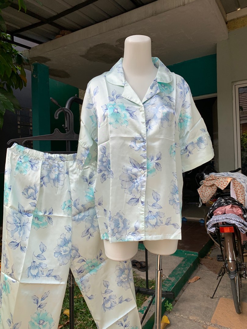 ‼️ ONE SET PIYAMA GEMESS PREMIUM‼️, Fesyen Wanita, Pakaian Wanita, Gaun ...