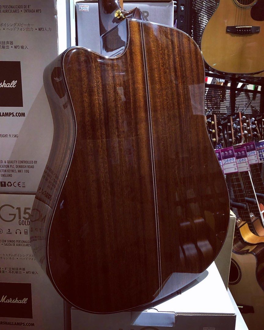 AK 620ceq dc FULL SOLID Acoustic Electric Guitar w Bag, Hobbies & Toys ...