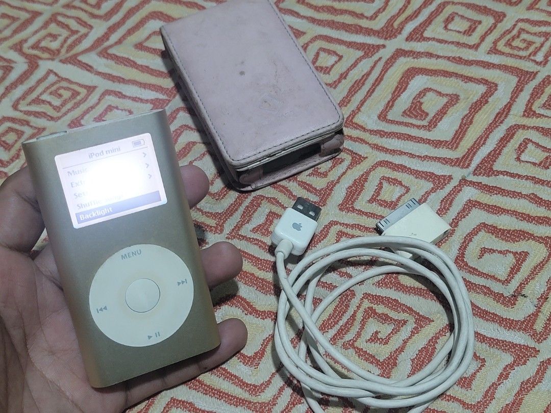 Apple Ipod mini 1st generation, Audio, Portable Music Players on Carousell