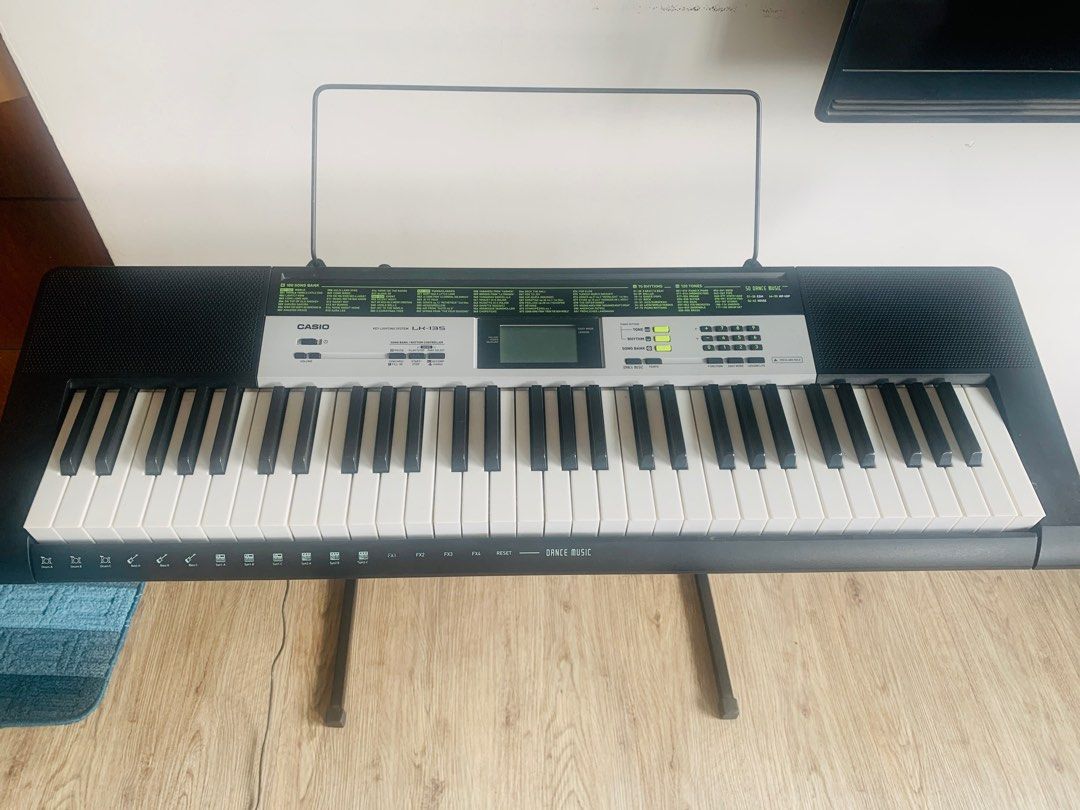 Casio Lk 135 Hobbies And Toys Music And Media Musical Instruments On Carousell