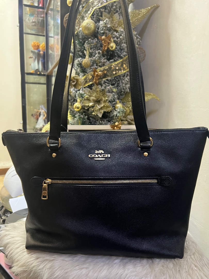 Coach Orig Gallery tote black, Women's Fashion, Bags & Wallets, Tote ...