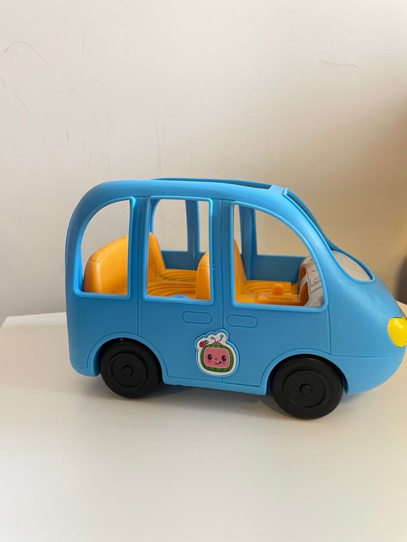 CoComelon family car 家庭車, 兒童＆孕婦用品, 嬰兒玩具 - Carousell