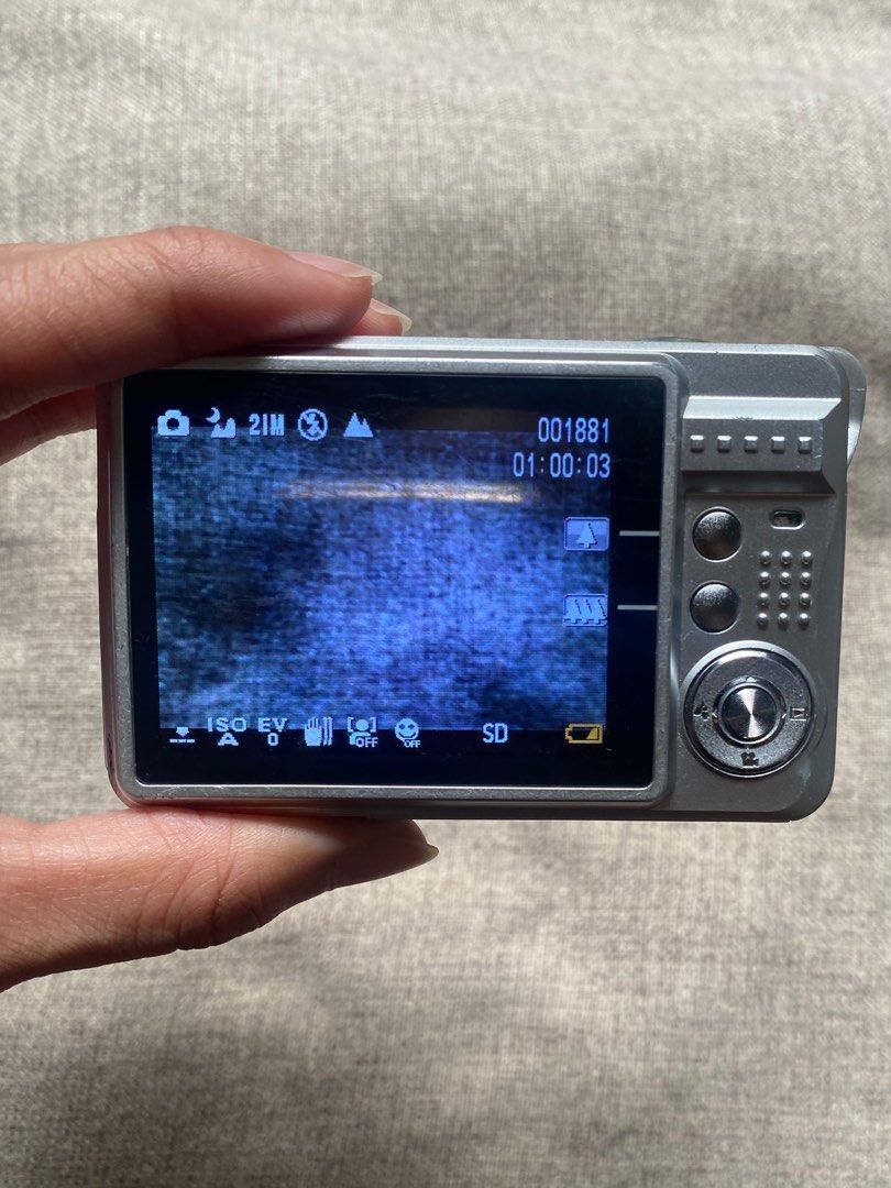 Digicam 21 Mega Pixels, Photography, Cameras on Carousell