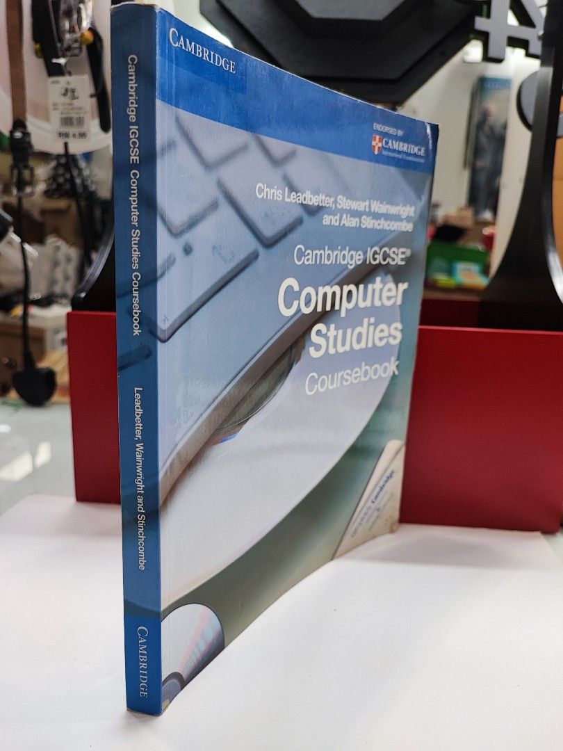 (ENG) Cambridge IGCSE Computer Studies Coursebook, Hobbies & Toys, Books & Magazines, Textbooks ...