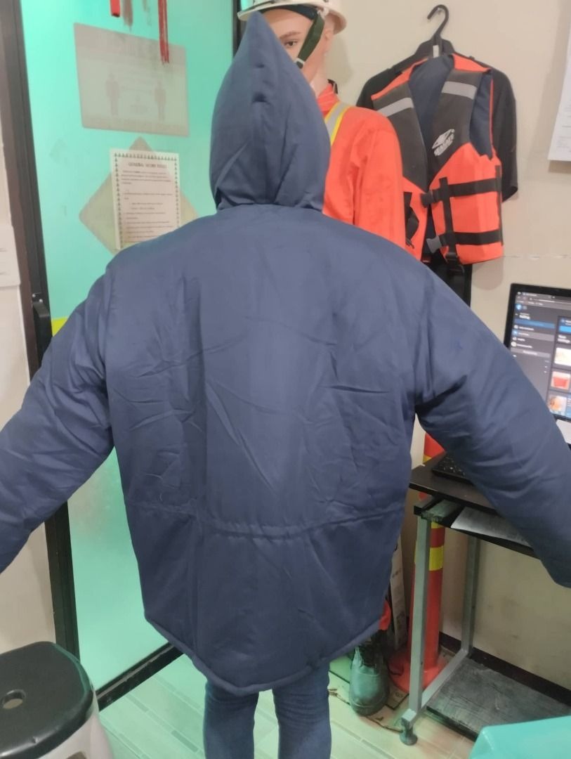 FREEZER JACKET, Men's Fashion, Coats, Jackets and Outerwear on Carousell