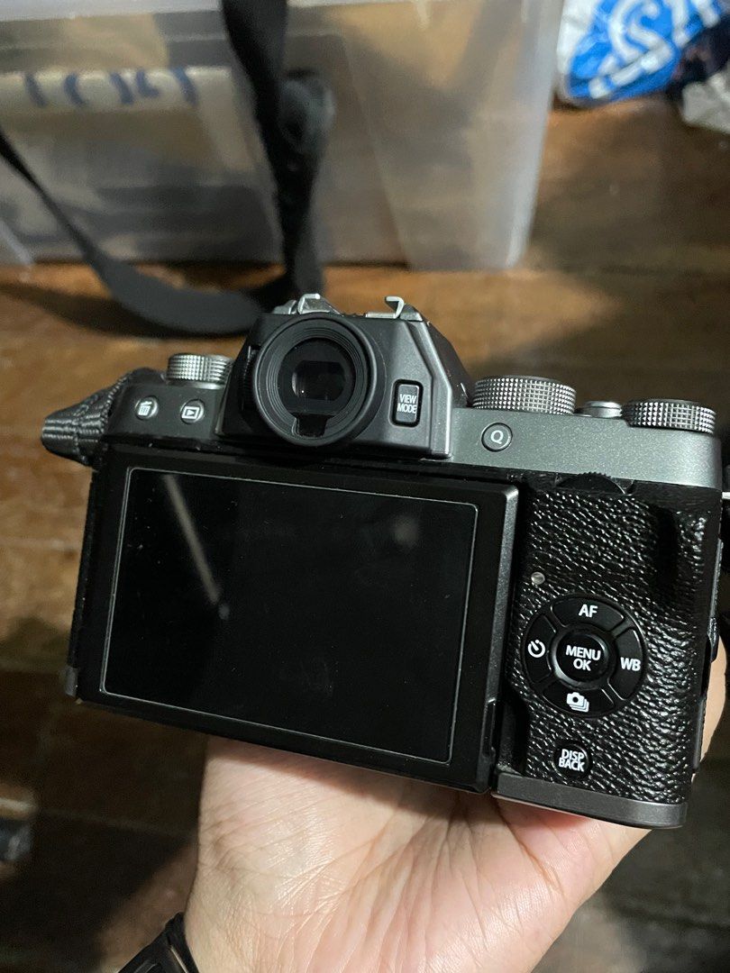 Fujifilm XT-100, Photography, Cameras on Carousell