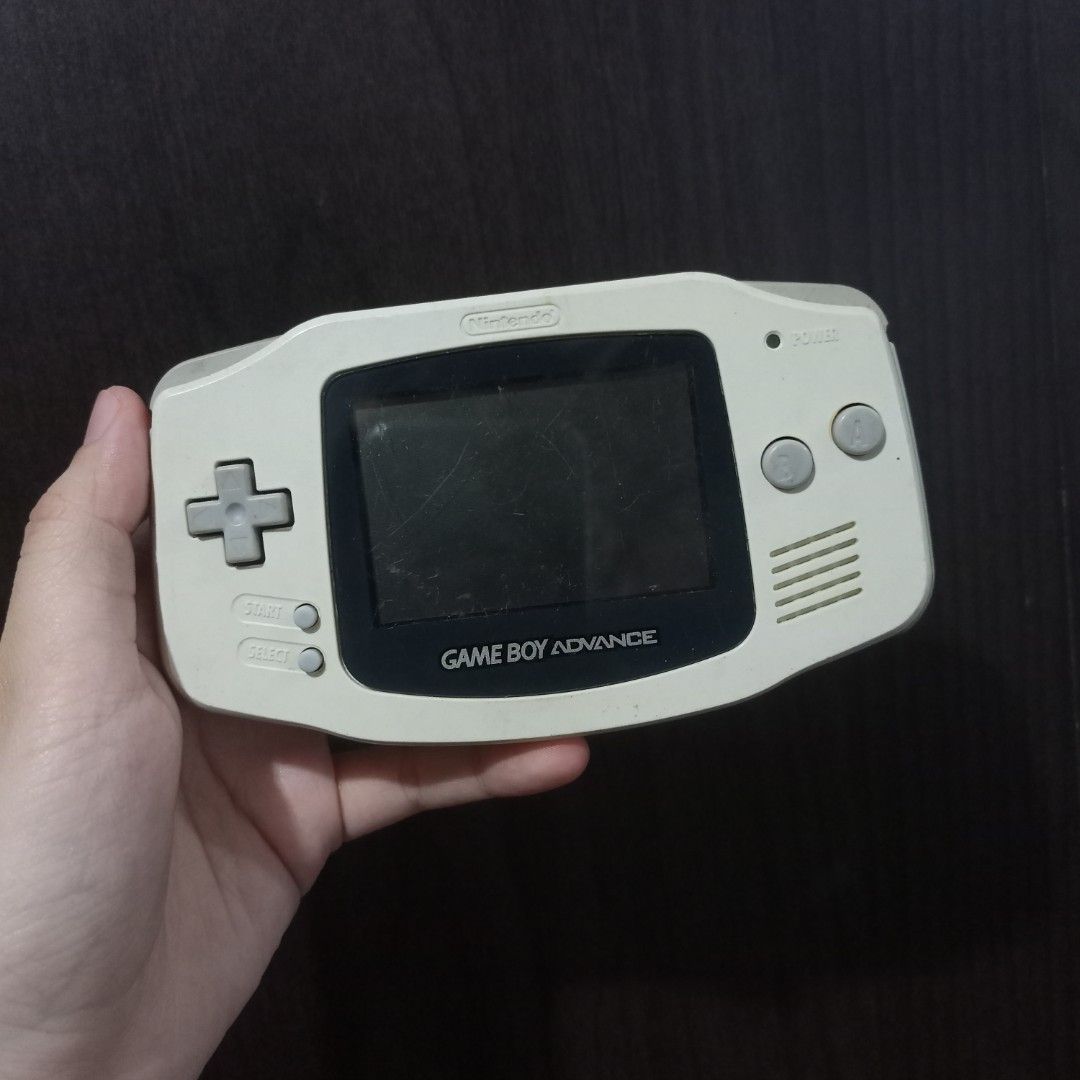 Gameboy advance console - white, Video Gaming, Video Game Consoles ...