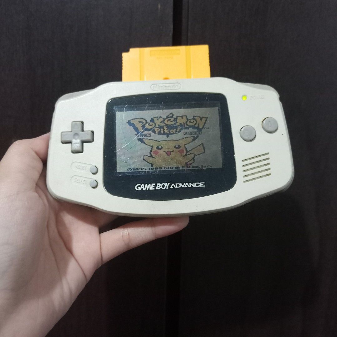 Gameboy advance console - white, Video Gaming, Video Game Consoles ...