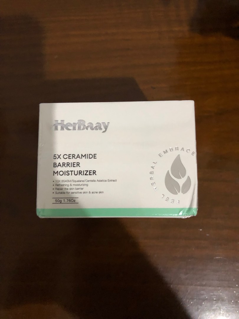 (NEW) HerBaay 5X ceramide barrier moisturizer 50gr, Kesehatan ...