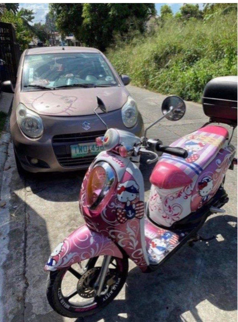 Honda scoopy pink, Motorbikes, Motorbikes for Sale on Carousell