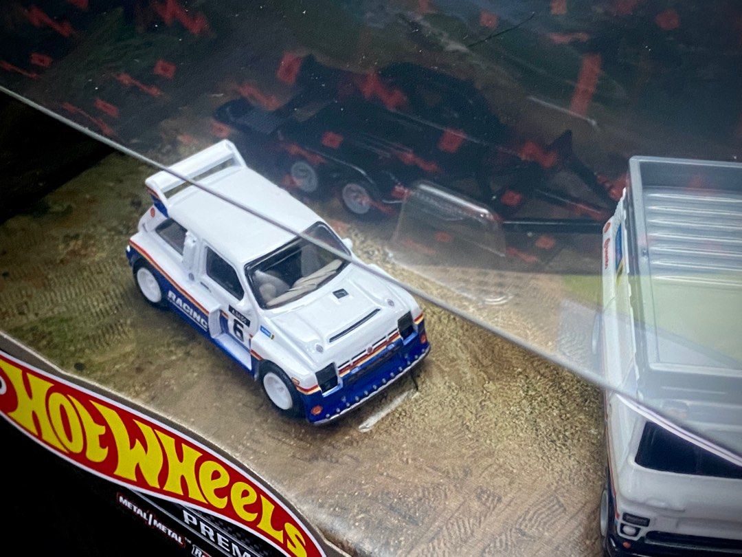 Hot Wheels Rally Diorama set > MG Metro 6R4 > Lancia Delta Integrale ...
