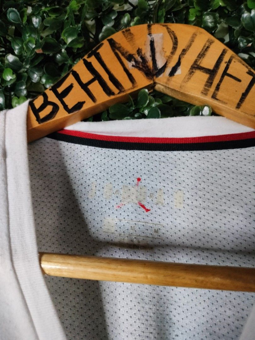 Jordan Sando, Men's Fashion, Activewear on Carousell