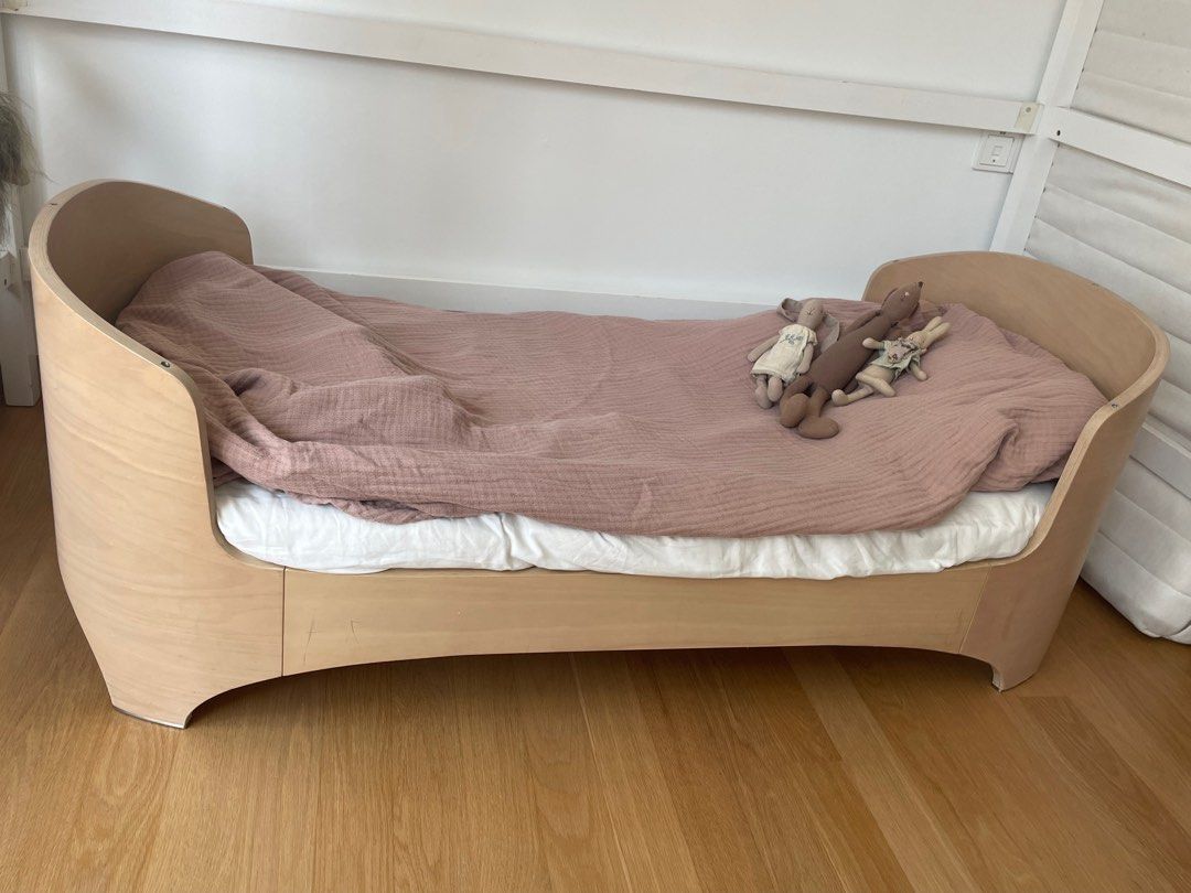 Leander Classic Baby Cot with extension, Babies & Kids, Baby Nursery ...