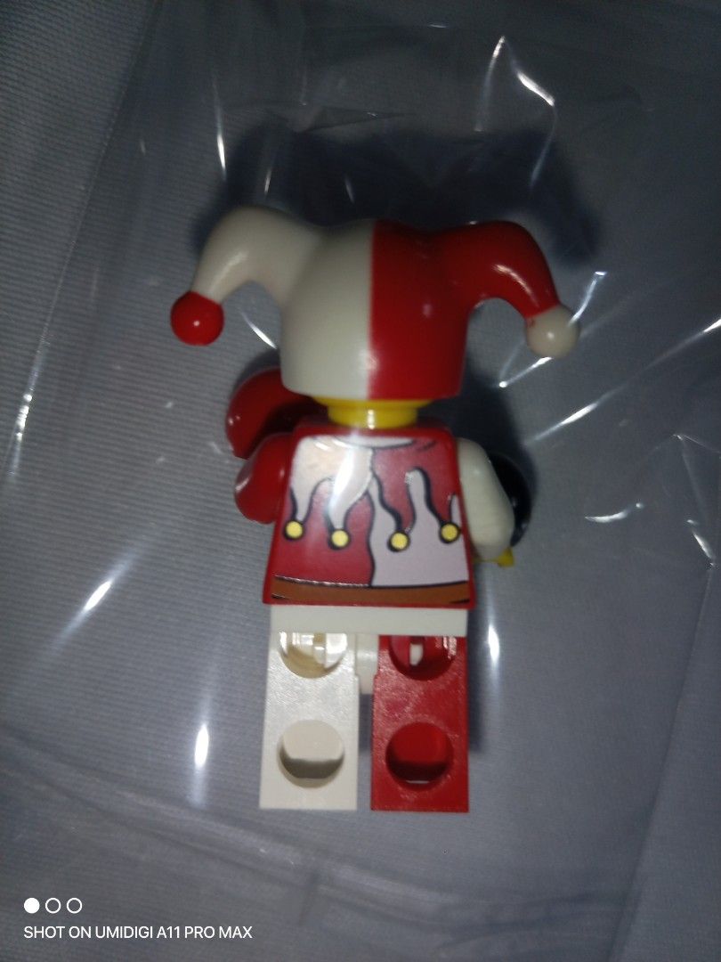 Lego Castle Kingdom Jester Minifigure, Hobbies & Toys, Toys & Games on ...