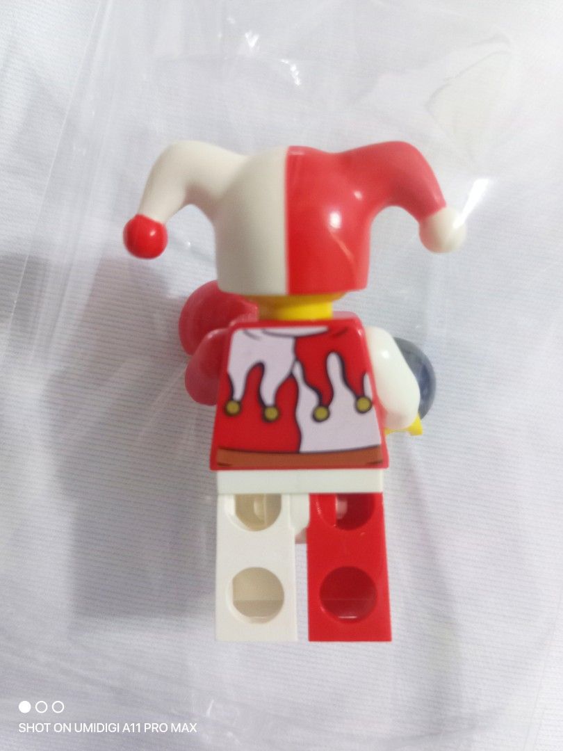 Lego Castle Kingdom Jester Minifigure, Hobbies & Toys, Toys & Games on ...