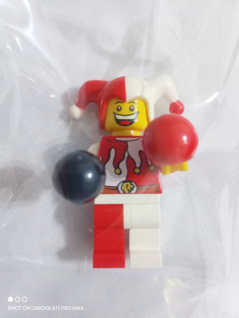 Lego Castle Kingdom Jester Minifigure, Hobbies & Toys, Toys & Games on ...
