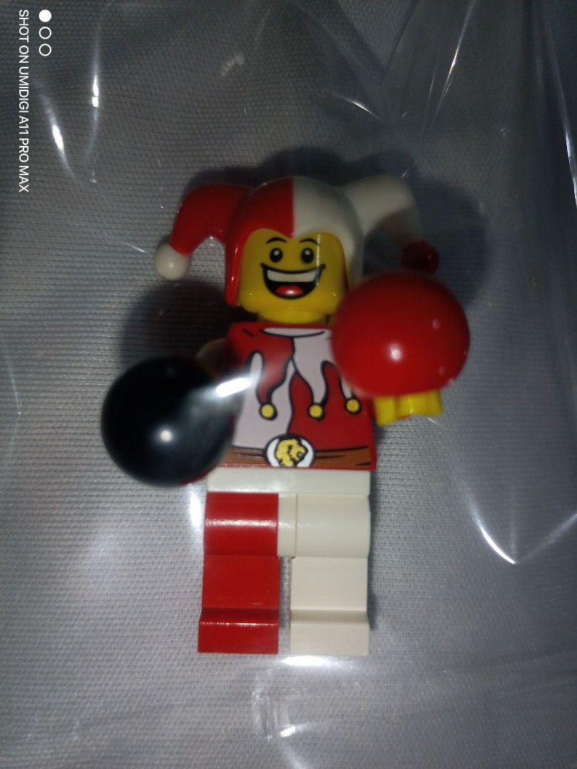 Lego Castle Kingdom Jester Minifigure, Hobbies & Toys, Toys & Games on ...