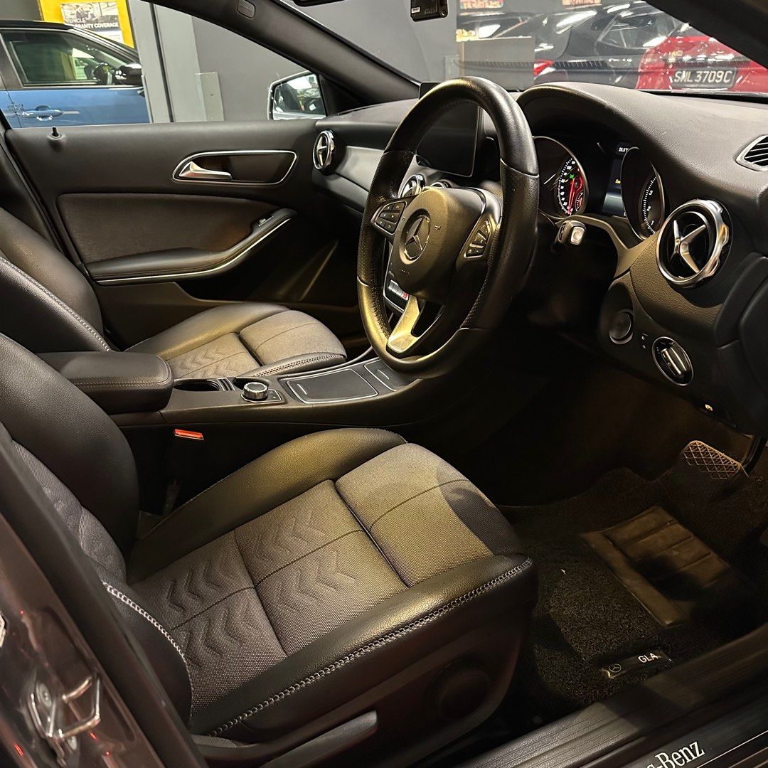 Mercedes-Benz GLA-Class GLA180 Auto, Cars, Used Cars on Carousell