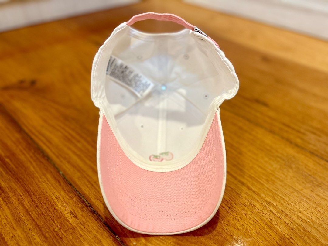 Miniso White Cap, Men's Fashion, Watches & Accessories, Caps & Hats on ...