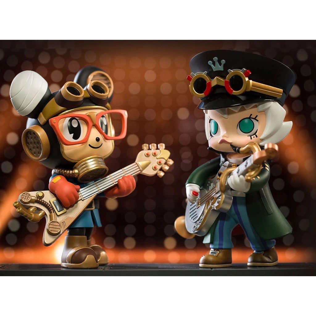 Molly X Stayreal Mousy Big Figure, Hobbies & Toys, Toys & Games on ...