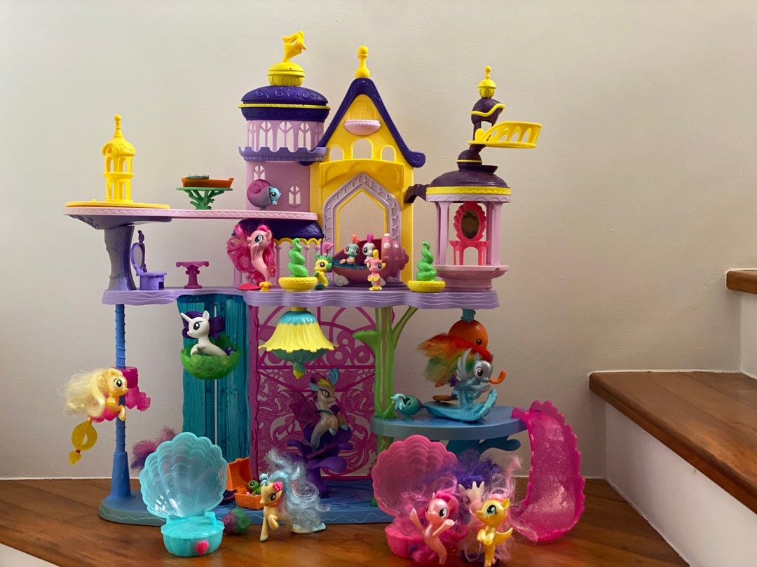 My little Pony - The Movie Seaquestria Castle, Hobbies & Toys, Toys ...