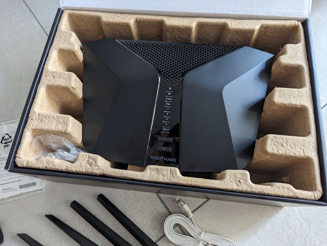 Netgear AX5400 WiFi Router (RAX50) Nighthawk WiFi 6 Router, Computers ...