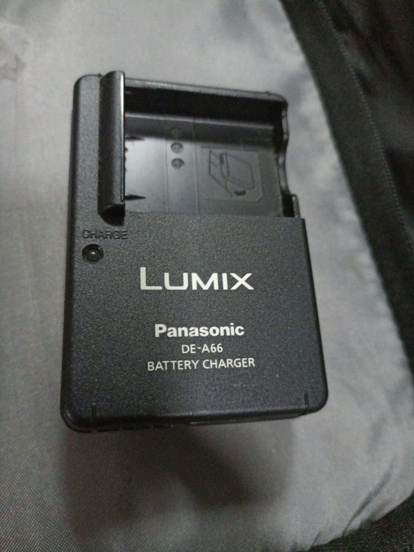 Panasonic Lumix Battery Charger DE-A66 for Panasonic DMW-BCG10, DMW-BCG10E, DMW-BCG10PP ...