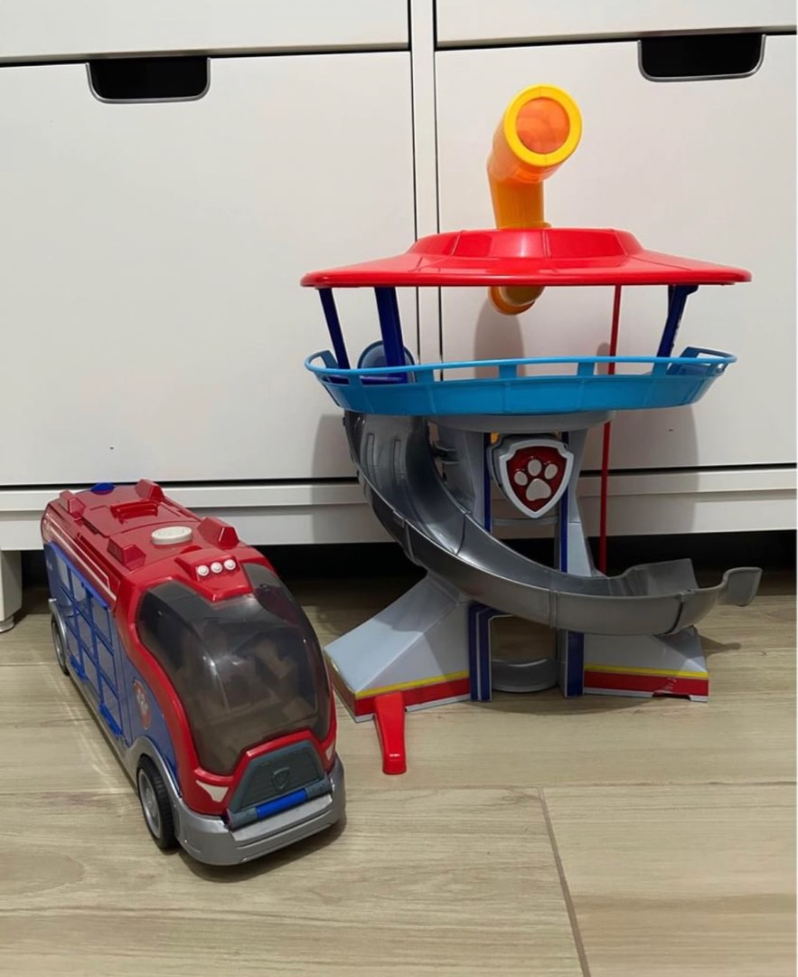 Paw Patrol Watch Tower Headquarters and Rescue Bus Musical Play Set ...