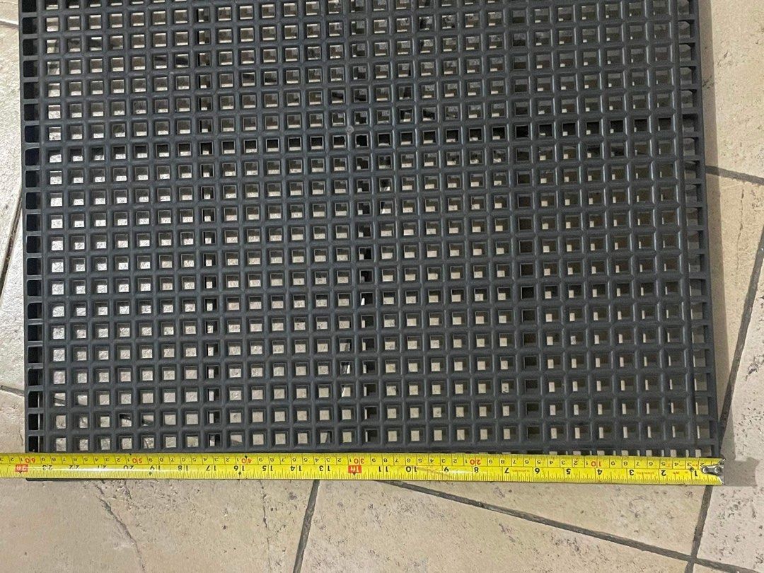 Plastic Matting, Furniture & Home Living, Home Decor, Carpets, Mats ...