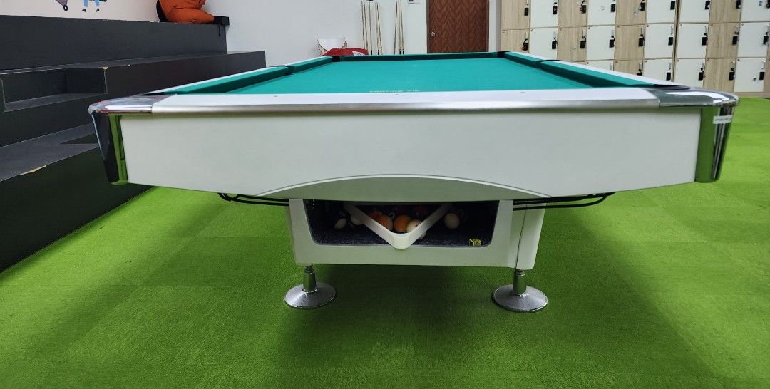 Pool Table, Sports Equipment, Sports & Games, Billiards & Bowling on ...
