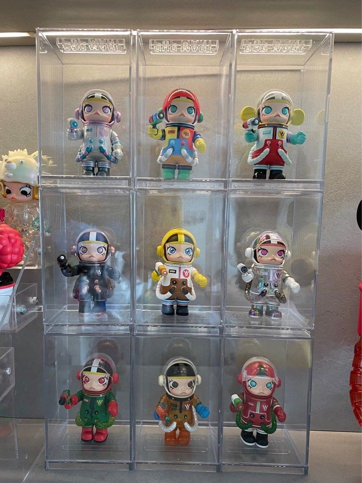 POPMART single display box (Molly, Skullpanda, Hirono, Deduckoo, Bunny ...