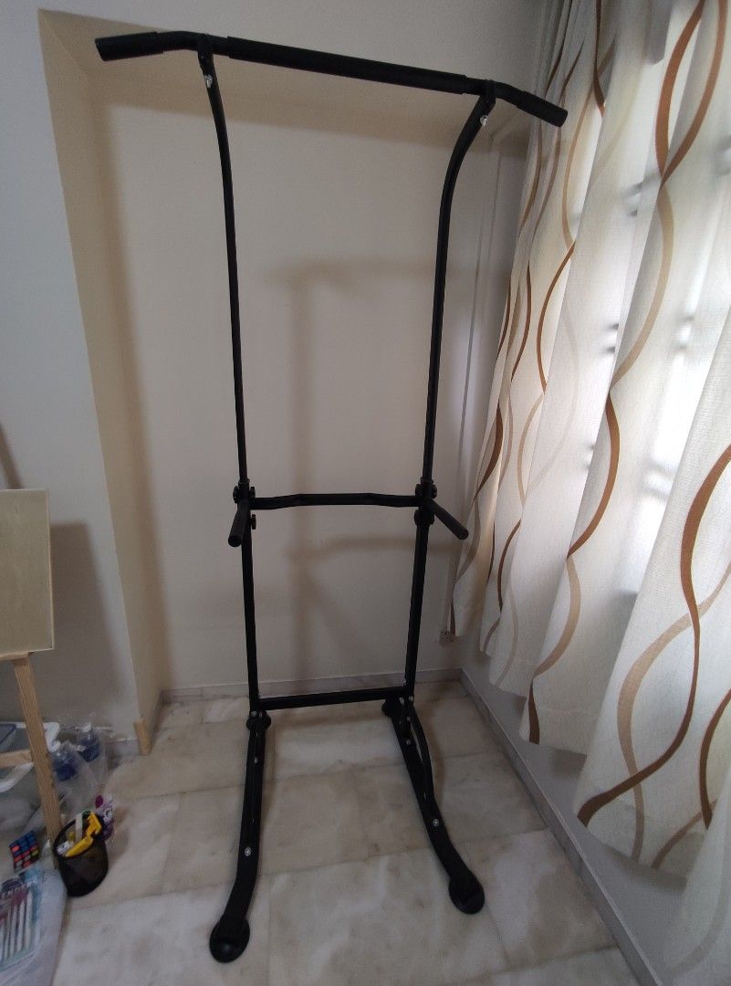 Pull up rack, Sports Equipment, Exercise & Fitness, Cardio & Fitness ...