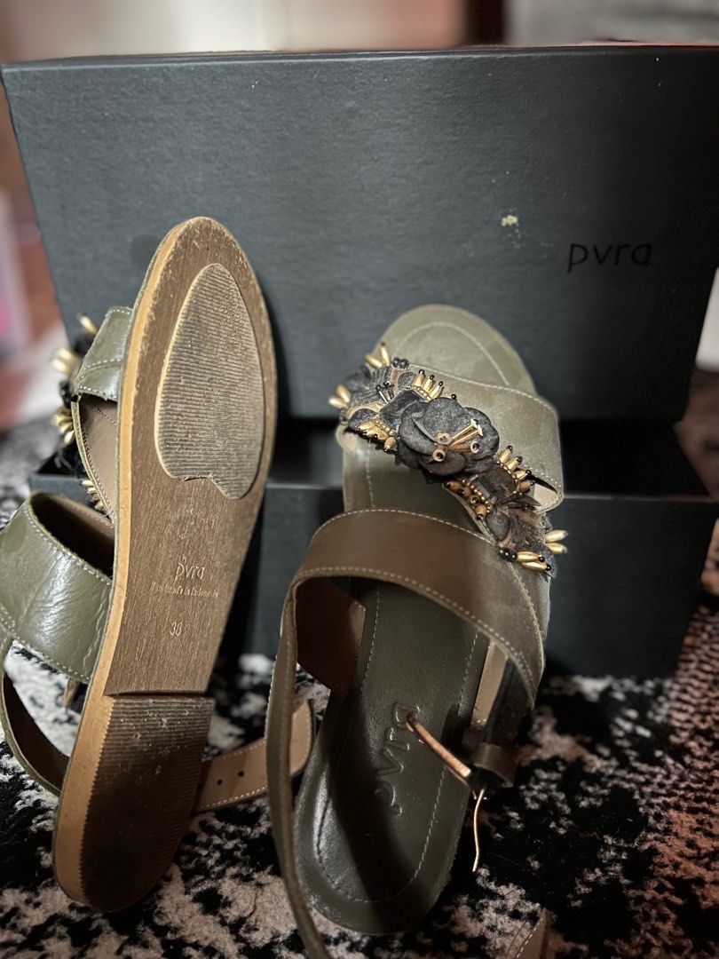 PVRA Zoey Olive 38, Fesyen Wanita, Sepatu di Carousell