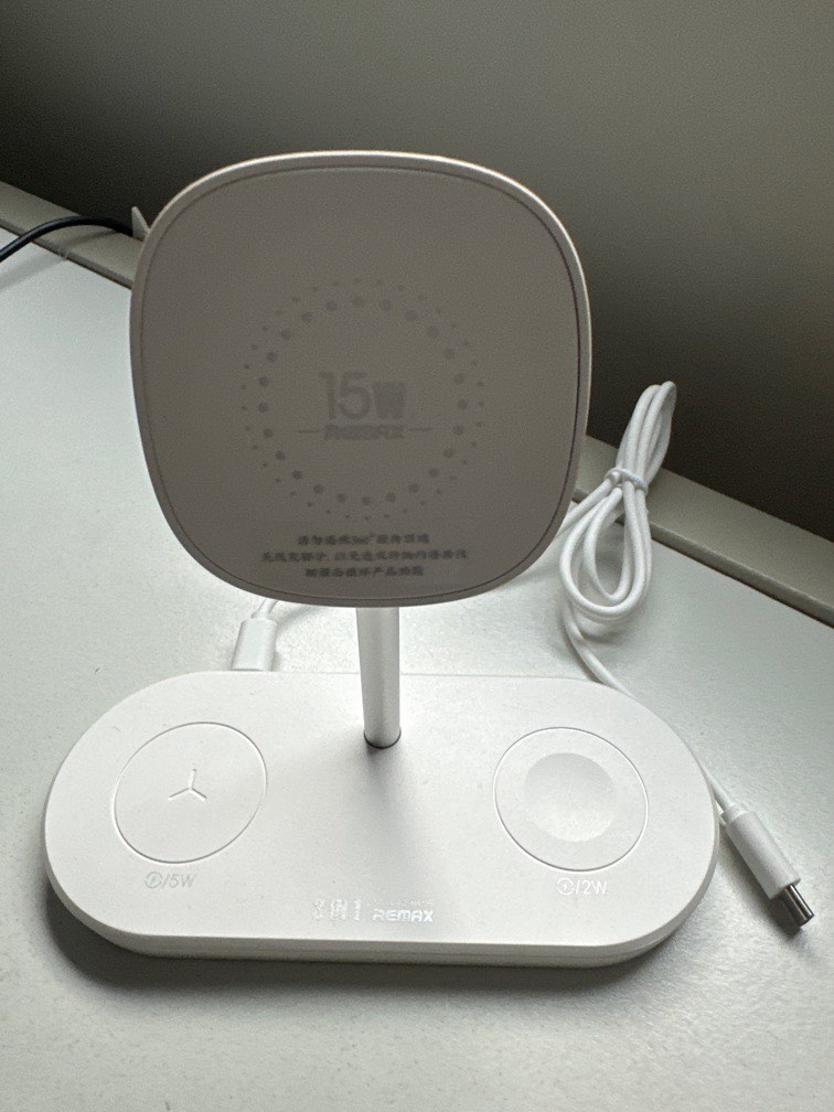 Remax Wireless Charger, Mobile Phones & Gadgets, Mobile & Gadget ...