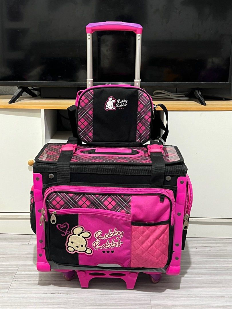 Robby Rabbit, Babies & Kids, Babies & Kids Fashion on Carousell