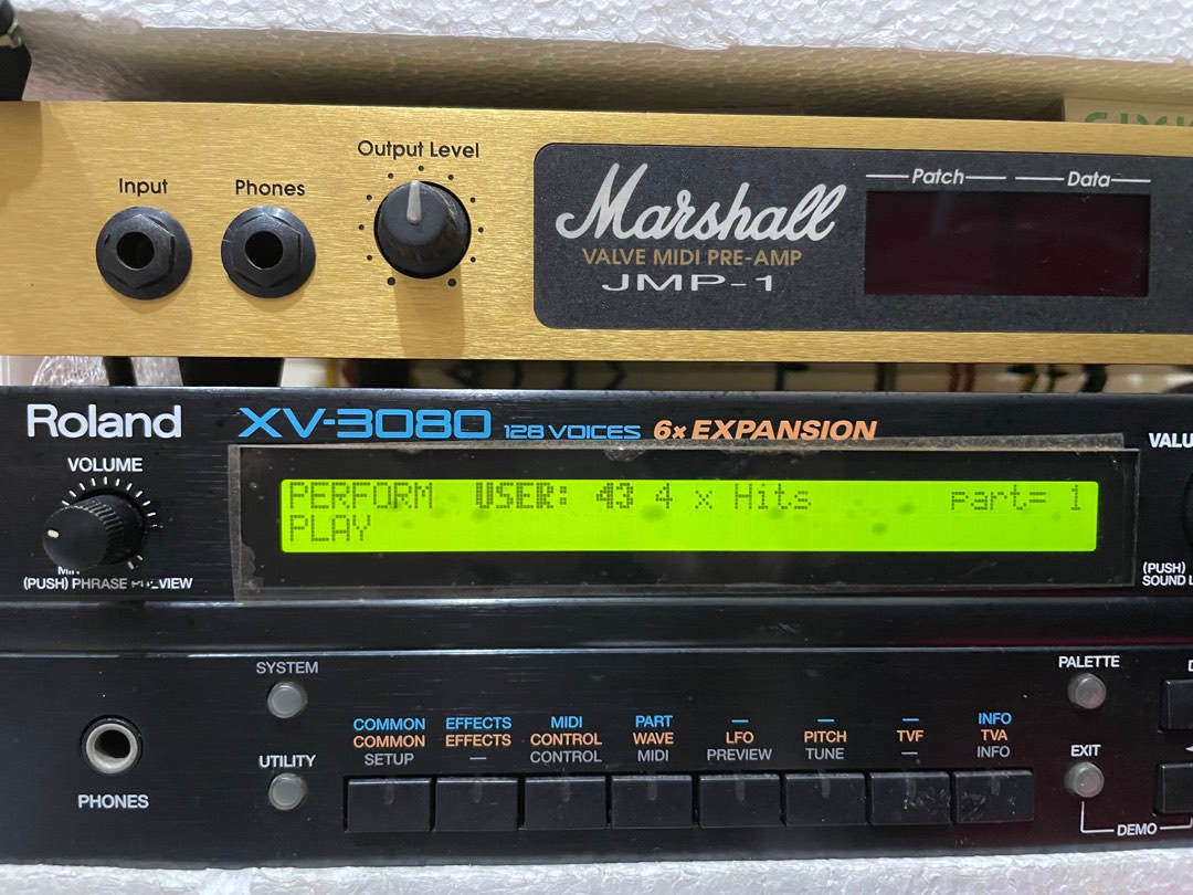 Roland XV-3080 | 128-voice rackmount synthesizer midi sound module for ...