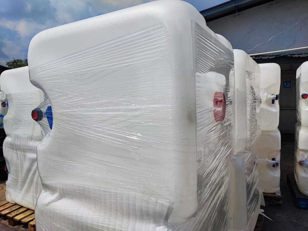 SafeChem New IBC Bottle without Cage, Furniture & Home Living, Home ...