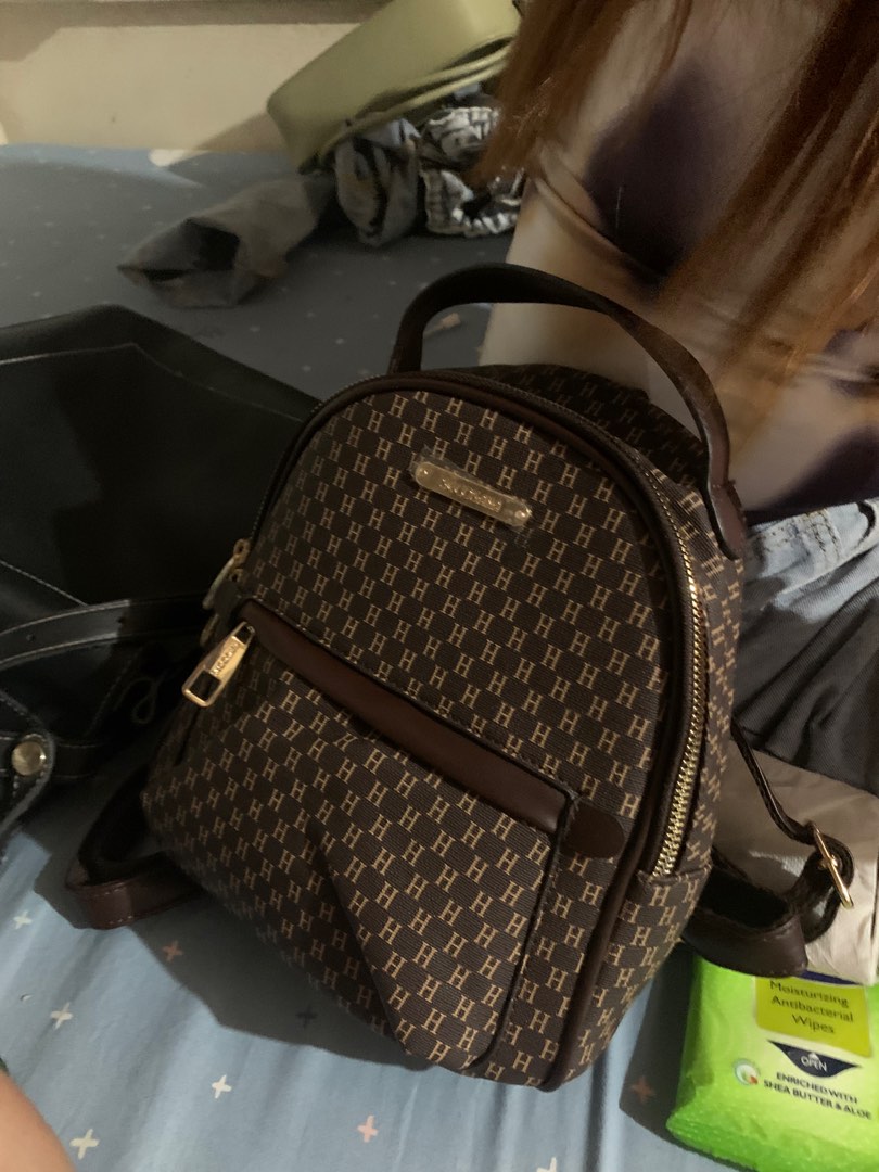 Secosana Bag, Women's Fashion, Bags & Wallets, Backpacks on Carousell