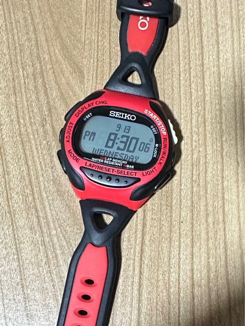 Seiko super runner, Men's Fashion, Watches & Accessories, Watches on Carousell