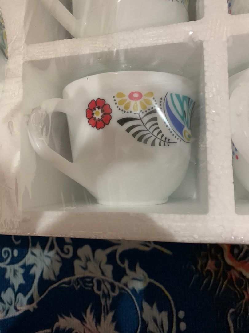 Set cawan dan piring 6pcs, Furniture & Home Living, Kitchenware ...